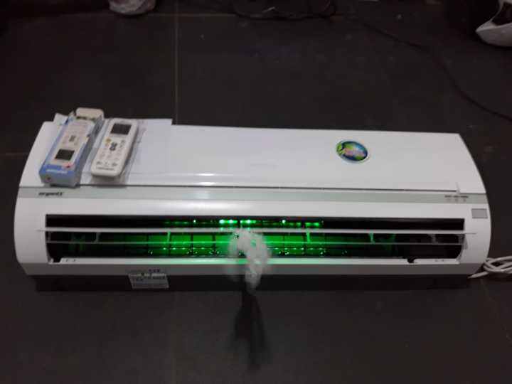 Kipas angin model ac polos led 2pk | Lazada Indonesia