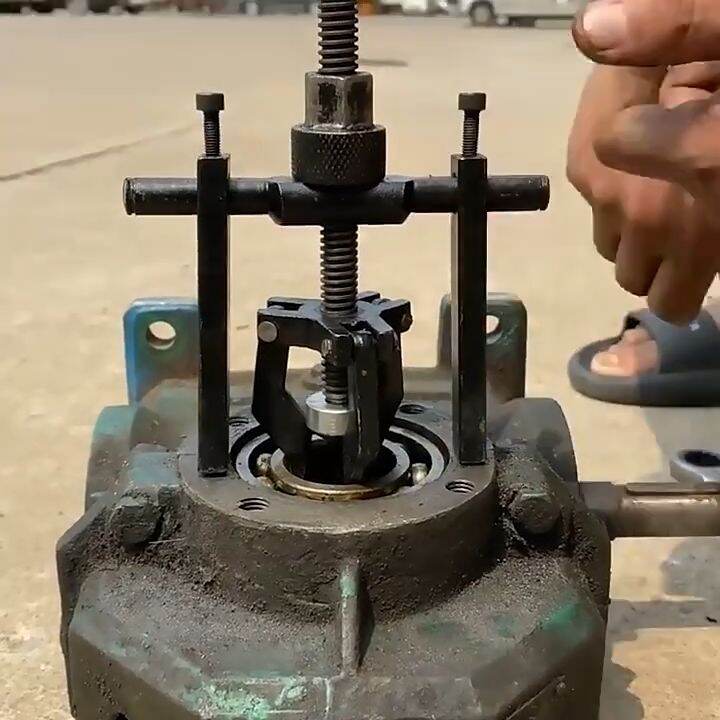 รถจัดแต่งทรงผม 3-Jaw Inner Bearing Puller Gear Extractor Heavy Duty ...