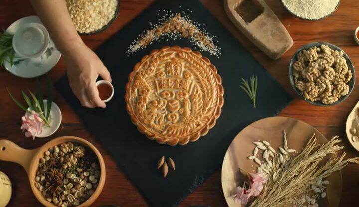 【金九月饼】伍仁金腿大月饼 【Golden September Mooncake】Wuren Golden Leg Mooncake 500g ...