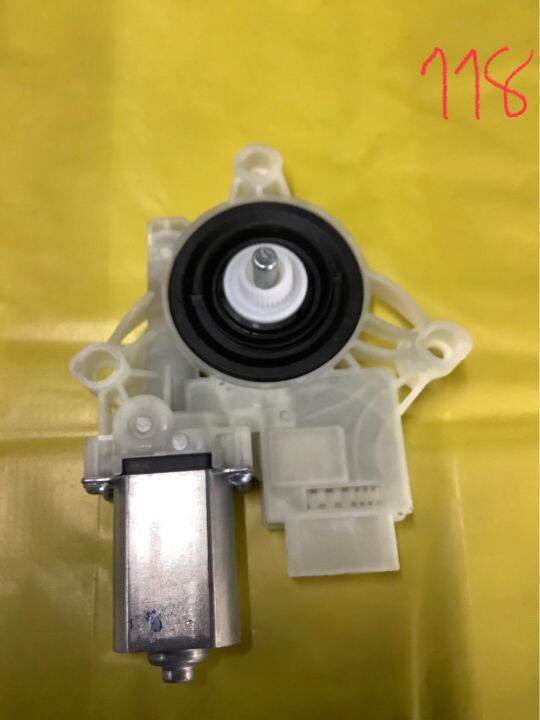 มอเตอร์ ยกกระจกไฟฟ้า หลังซ้าย ( 64139463857)BMW M330i M3 M340i ของใหม่ ...