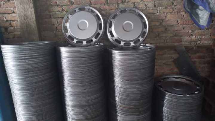 WELDOP BUS ADIPUTRO R20 WILDOP ADI PUTRO R20 BAHAN PLAT BESI bijian ...