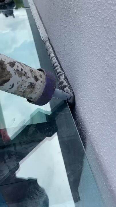 Selleys Awning & Roofing Sealant 400ml Home Roof Gutter Caulk Water ...