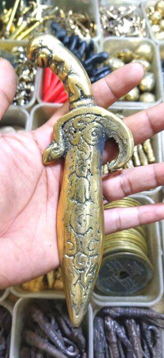 KUNINGAN SARI ASLI / BARANG ANTIK BENTUK PEDANG KUNO | Lazada Indonesia