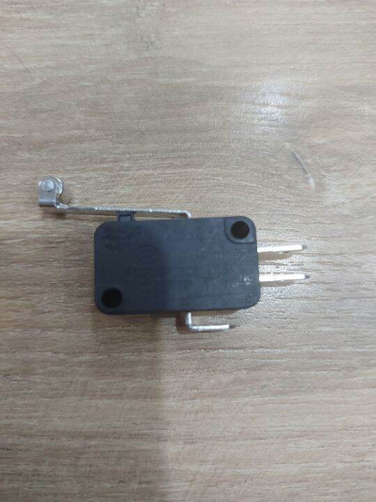 Micro Limit Switch Plat sedang plus Roda | Lazada Indonesia