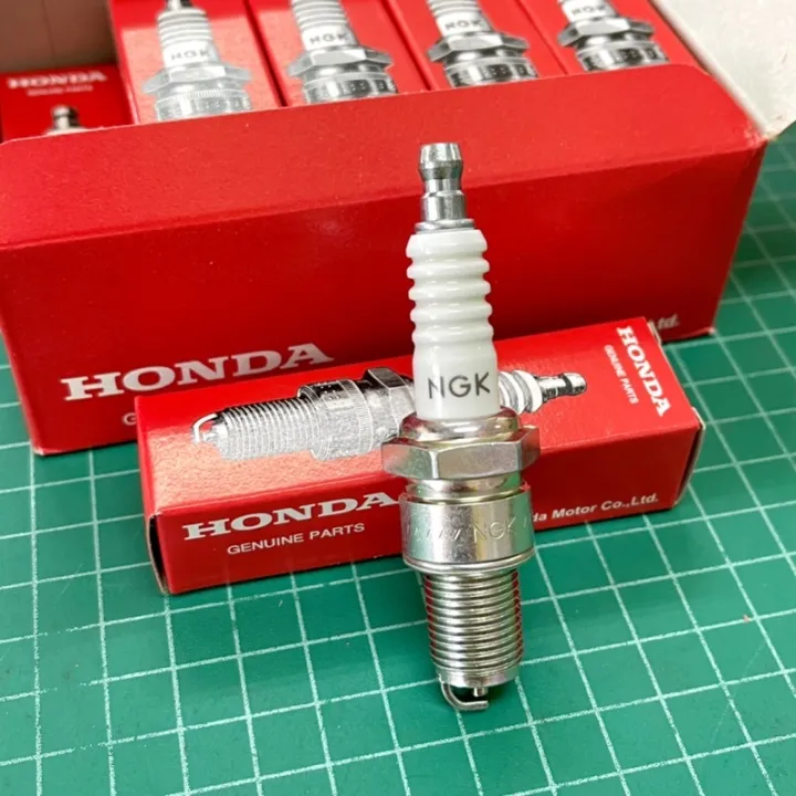 หัวเทียน 2 จังหวะ เกลียวยาว B9ES เบอร์ 9 สามารถใส่ Dash NSR LS KR150 SERPICO TZR TZM VR150 ...