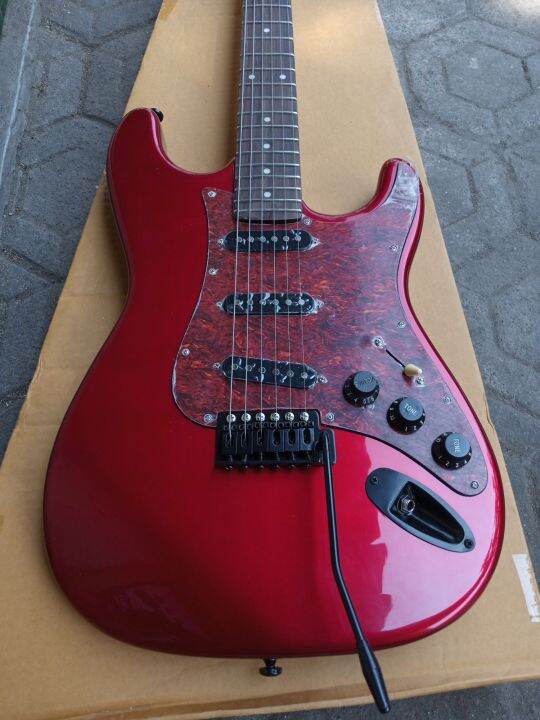 GITAR fender stratocaster merah maroon | Lazada Indonesia