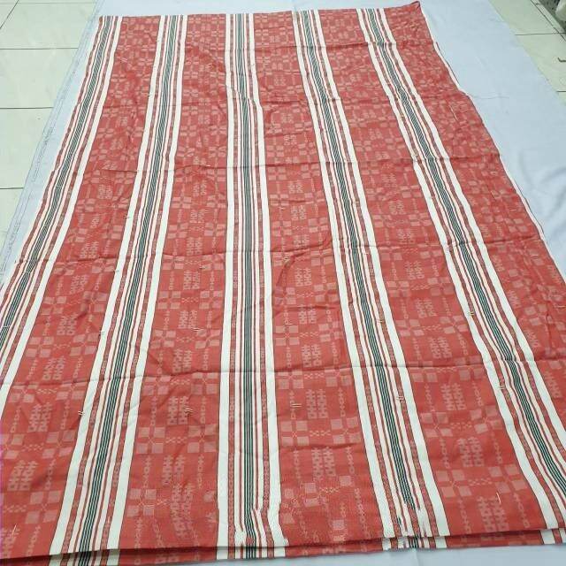 URUNG KASUR KAPUK MODEL DAMES SALUR/SARUNG KASUR ISI KAPUK KULIT KASUR ...