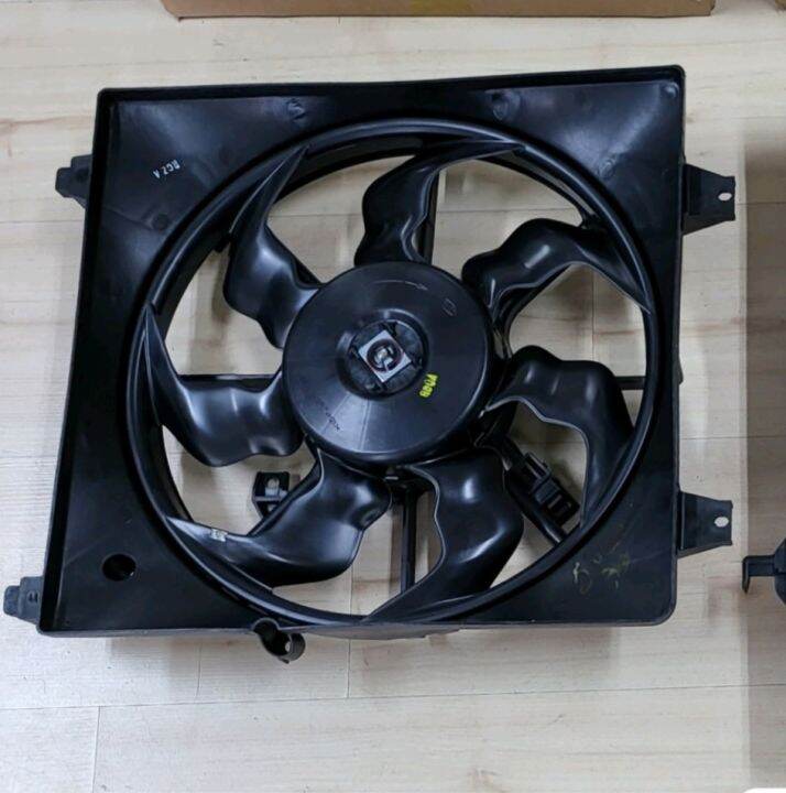 Hanon Radiator Fan Assembly Hyundai Santa Fe (2006-2011) 2B000 Made in ...