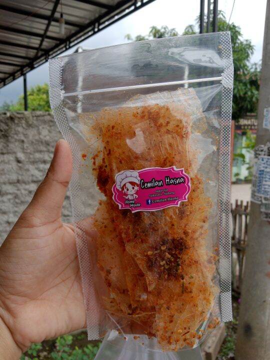 Cemilan Ringan Cemilan Kering Krica Kripik Kaca pedas extra pedas isi ...