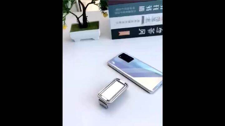 [PRELOVED] Desktop stand with metal ring for phone back clip. The phone ...