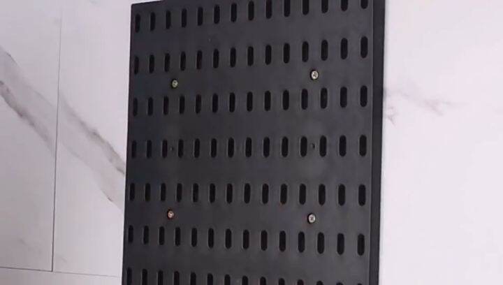 บอร์ดรู ABS Pegboard เพ็กบอร์ด บอร์ดรูพลาสติก DIY กระดานแขวนผนังสำหรับจัดเก็บของ ไม่เจอะผนัง ...