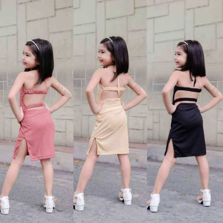 BACKLESS DRESS KIDS KNITTED FABRIC WITH ETIKETA AND HANGTAG VERY ...