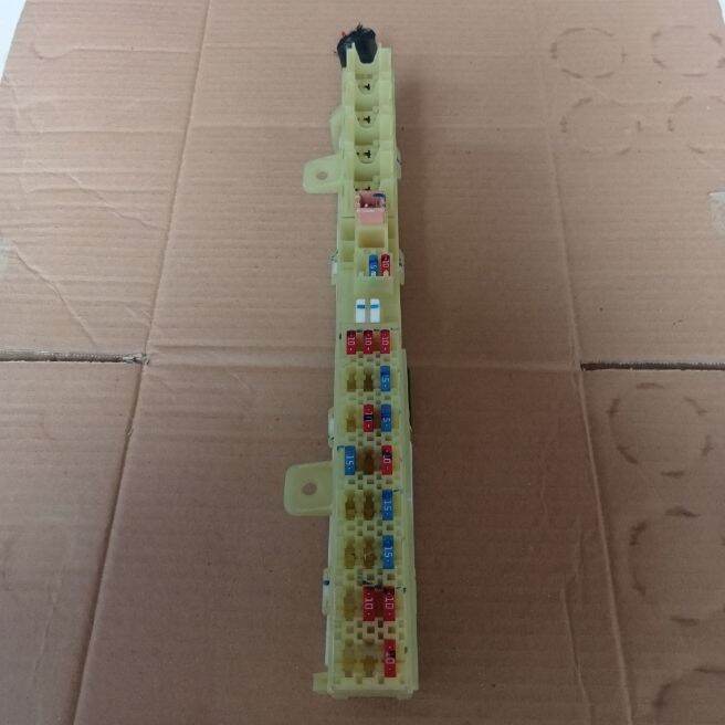FUSE BOX SEKRING ISUZU ELF NEW NHR NKR TURBO ORIGINAL ASLI KODE PART ...