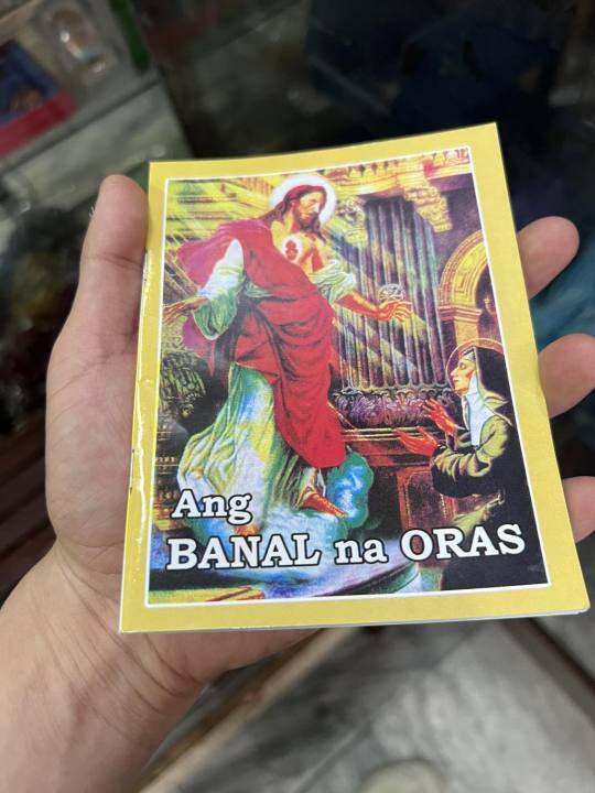 Ang Banal Na Oras (Dasal sa Blessed Sacrament) | Lazada PH