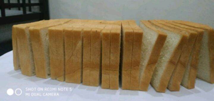 Roti Tawar sudah dipotong isi 18 slices | Lazada Indonesia