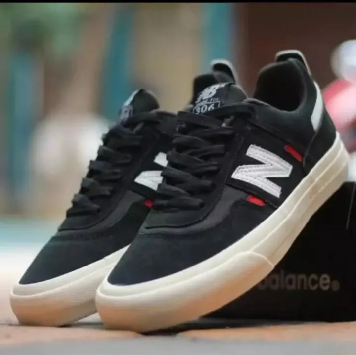 Sepatu Sneakears Numeric Hitam Putih Casual Pria NB Premium Original ...