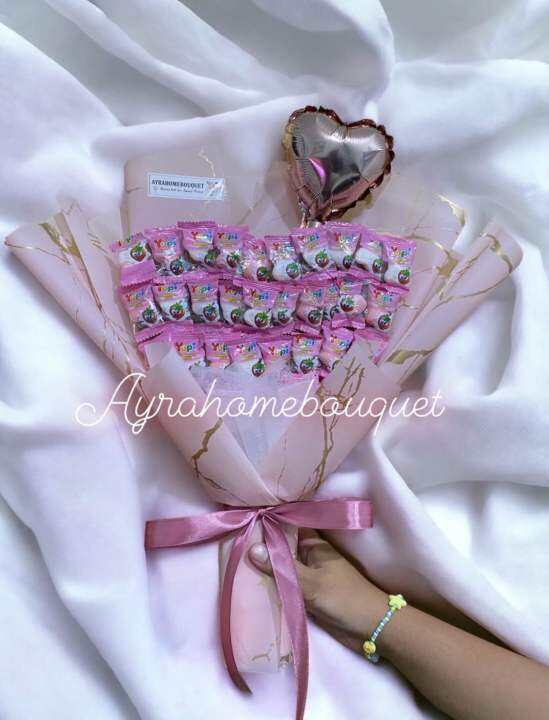 [YUPI] Buket Bucket Bouquet Snack Permen Yupi Love Free Balon Foil ...