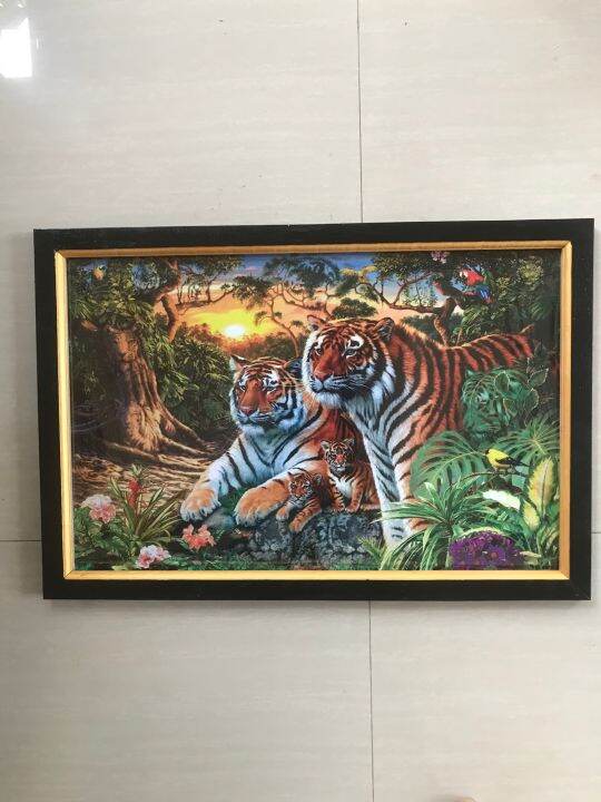 Cetak Gambar Macan kuning plus Bingkainukuran 52cm x 35cm | Lazada ...