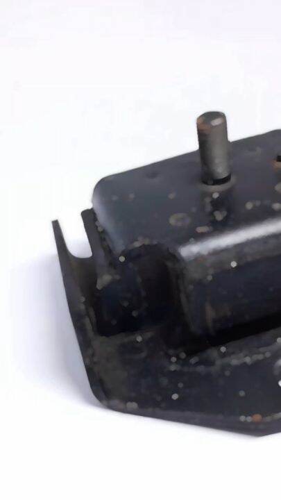 Engine Mounting Dudukan Mesin ISUZU ELF NKR 66 Kiri Left Karet Dudukan ...
