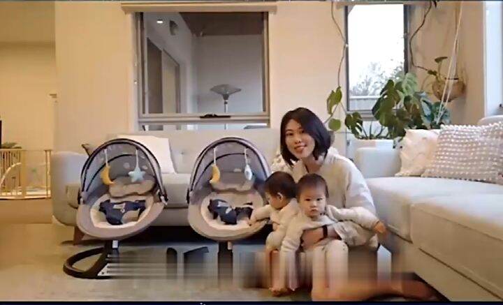 Popoco เปลไกวไฟฟ้า เปลไกวเด็ก แถมถาดอาหาร+มเสื่อ+มมุ้งกันยุง ความสูงมี ...