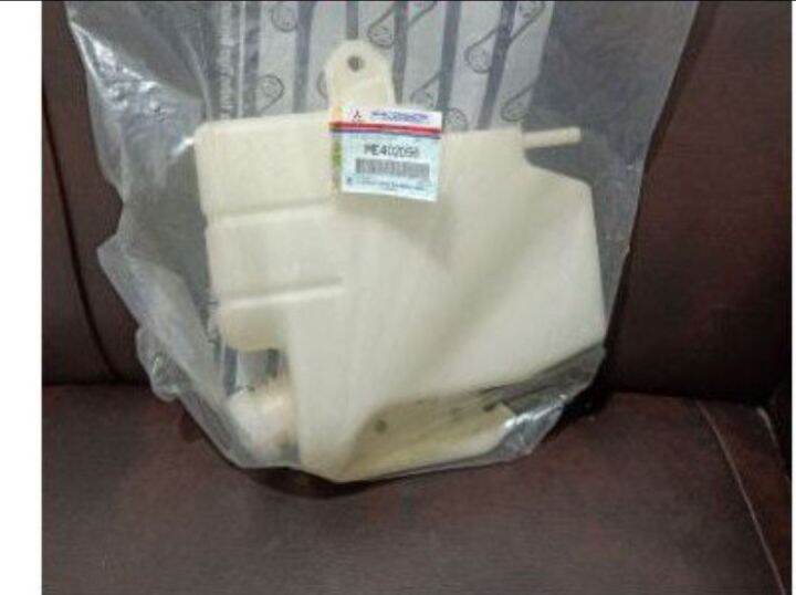 Tabung air radiator / tank serep radiator fe7 Turbo Canter ori ME402056 ...