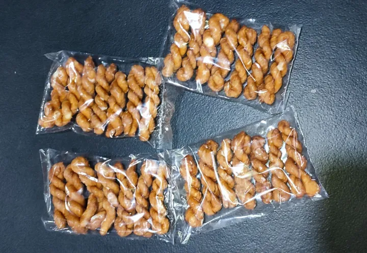 Pack of 4 : Classic Pinoy Biscuits PILIPIT Delicious Hard And Crunchy Lightly Sweet PILIPIT ...