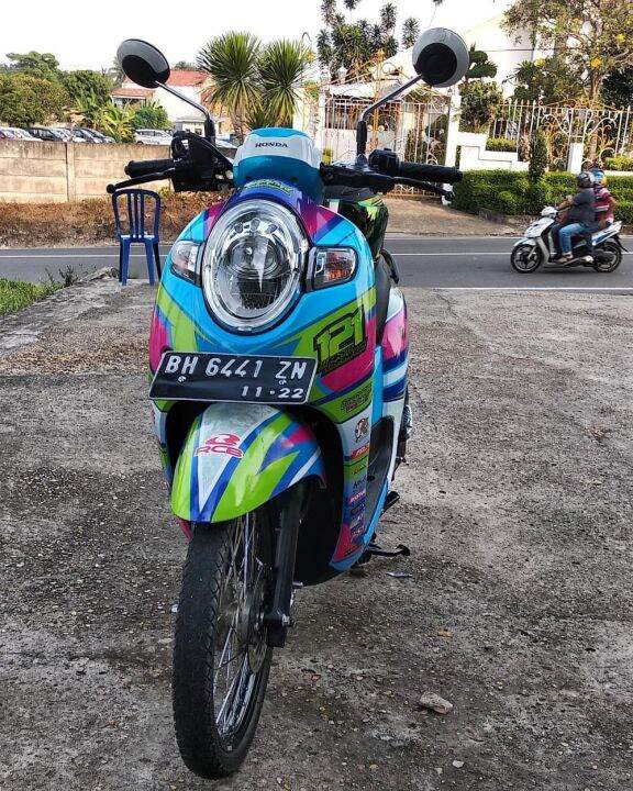DECAL STICKER FULL BODY MOTOR SCOOPY 2017-2020 ABSTRAK GLOSSY MENGKILAP ...
