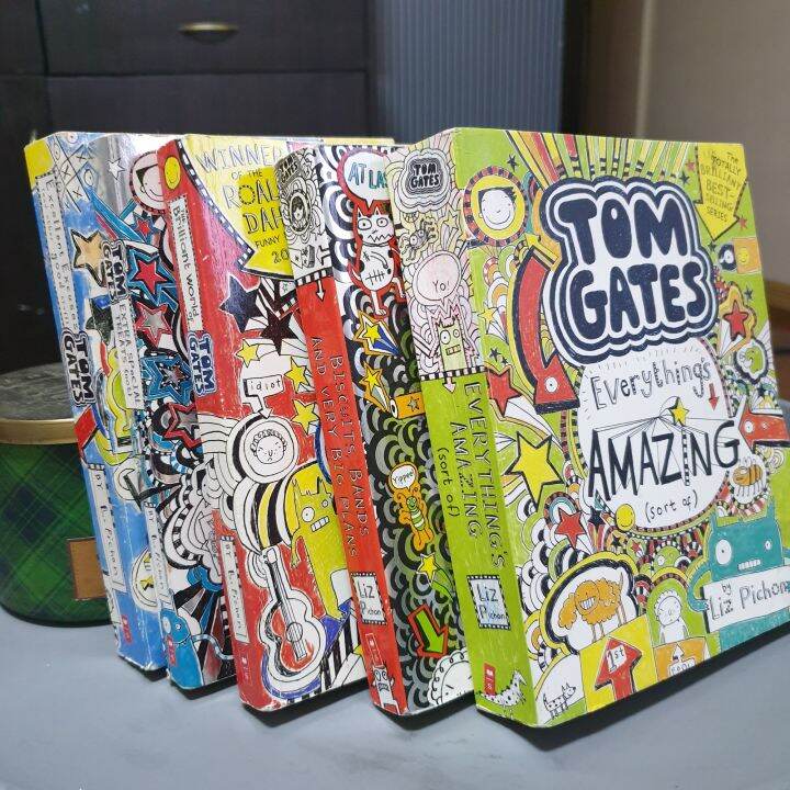 TOM GATES Book Series Childrens Humor Chapter Books Softcover 8-12yos ...