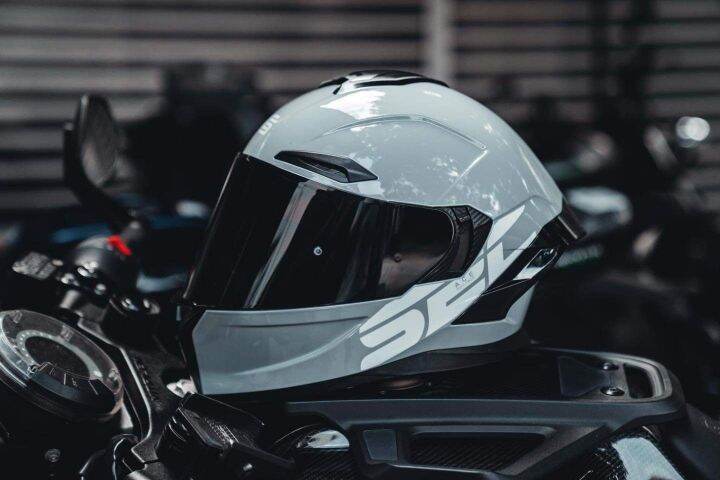 SEC ACE - DUAL VISOR - FREE EXTRA LENS - FREE ANTI FOG LENS | Lazada PH