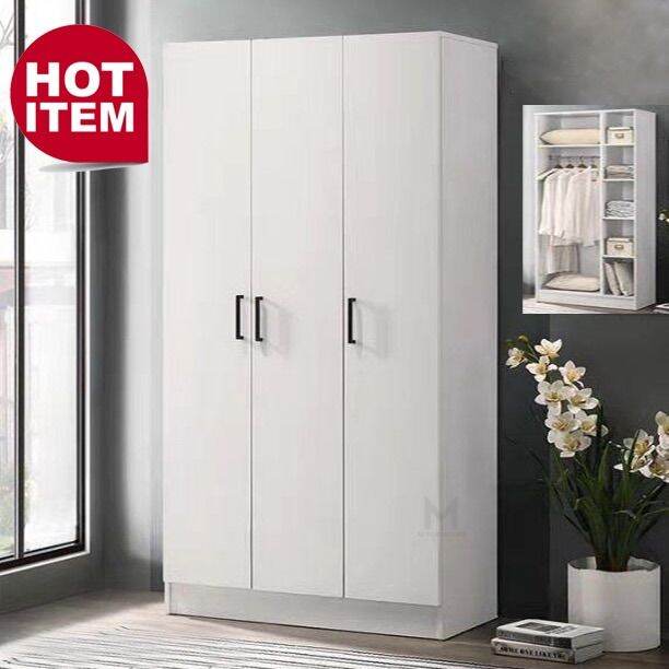 M Furniture Concept , 3 Door Wadrobe ,Ready Stock Almari Baju Putih ...