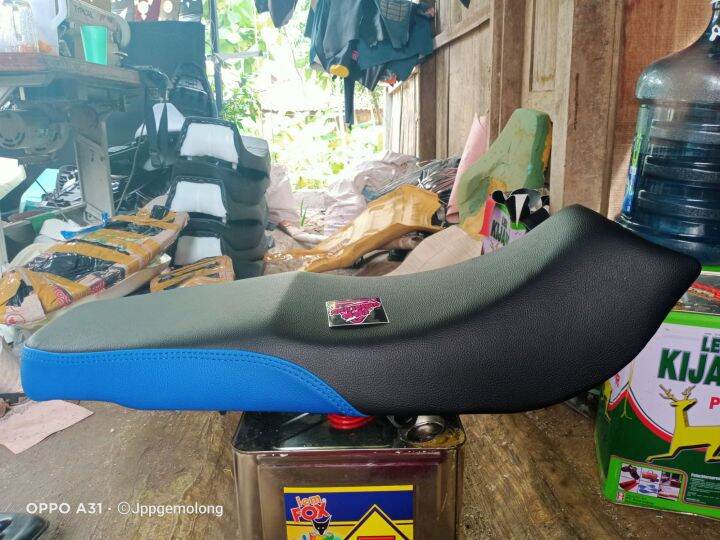 Jok Tiger Lama 2000 lis warna - Jok slim Tiger Lama Tilam - Jok Tiger ...