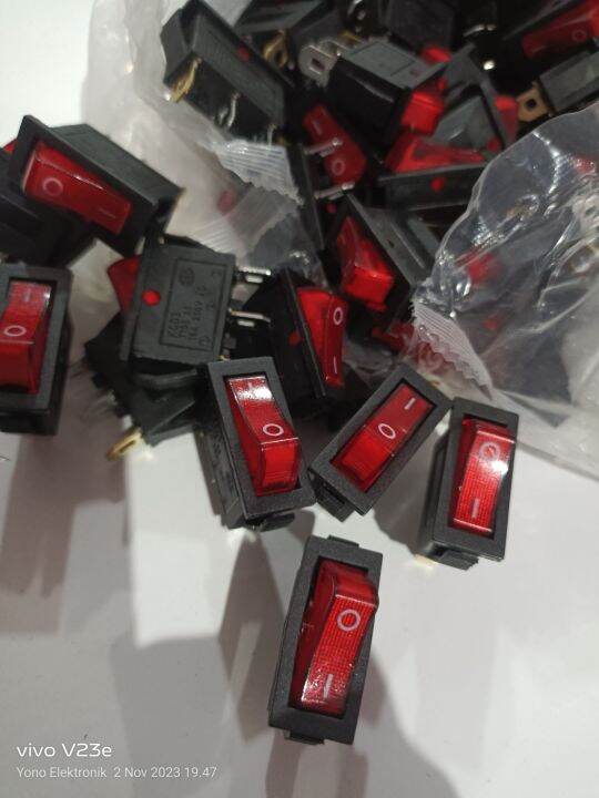 Saklar Switch 3 Pin LAAMPU (ON-OFF) Ukuran TANGGUNG TIPIS | Lazada ...