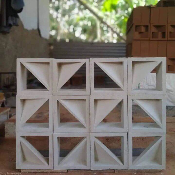 MR - LOSTER BETON ROSTER BETON MINIMALIS LOSTER BETON LUBANG VENTILASI ...