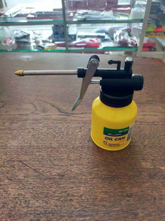 Sellery Kaleng Semprotan Oli Oil Can 250 CC | Lazada Indonesia