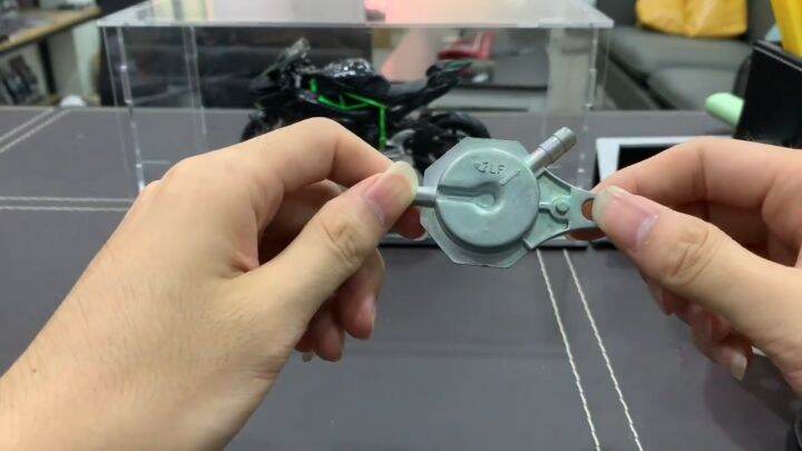 Kran Bensin Motor Bahan Bakar Gas Valve 3-Port Kran Bensin Universal On ...