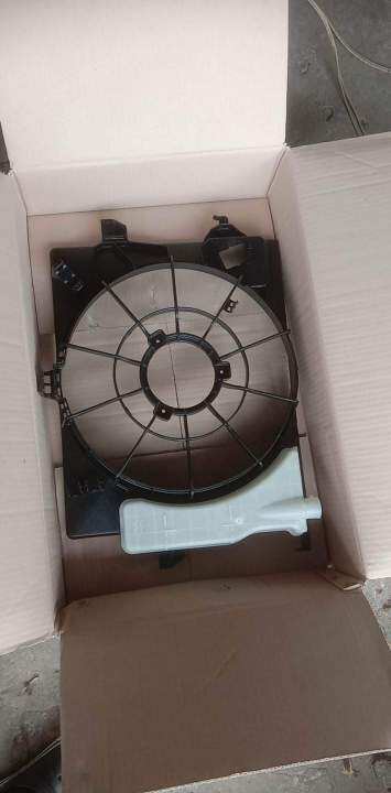 Genuine Hyundai Accent 2012-2018 Gas Shroud With Coolant Reservoir ...