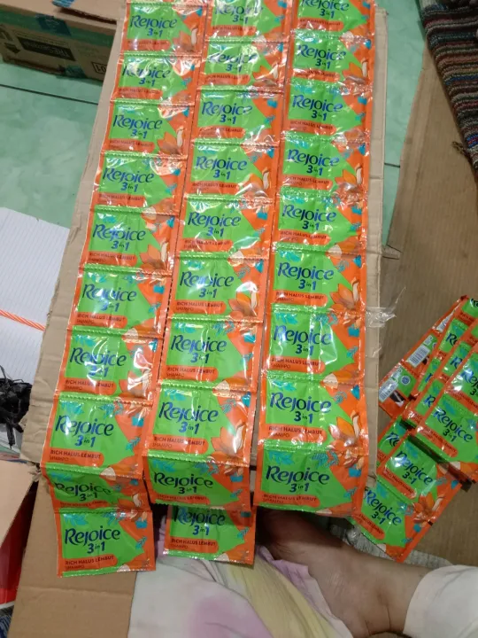 Shampo rejoice sachet ( 1 renceng isi 24pcs) | Lazada Indonesia