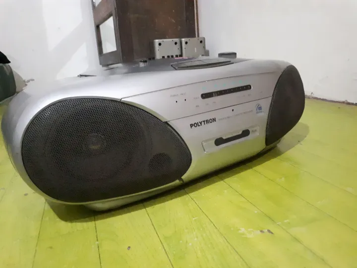 radio polytron capsul silver radio normal kaset pita off (bekas ...