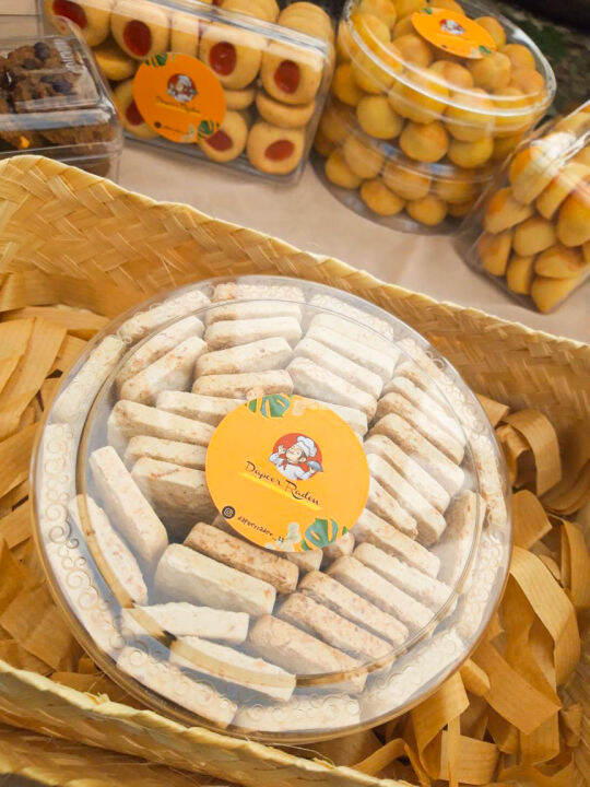Kue Sagon Khas Betawi | Lazada Indonesia