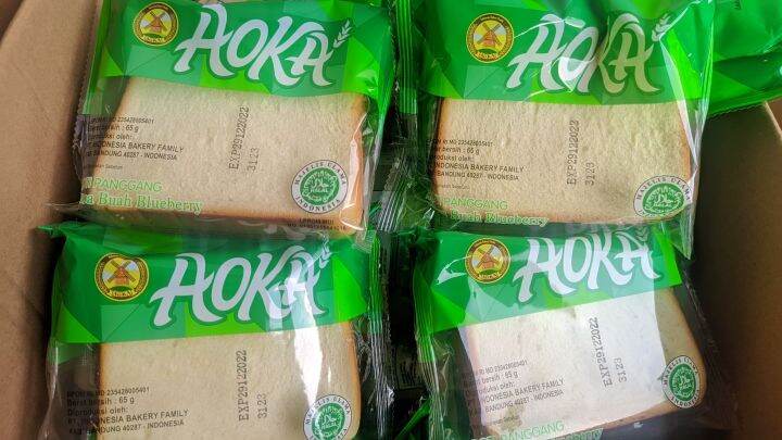 roti aoka rasa blueberry/stoberi 10 pcs | Lazada Indonesia
