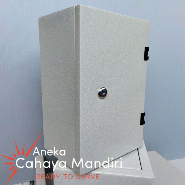 box panel listrik 20x30x15 indoor pintu luar engsel hitam | Lazada ...