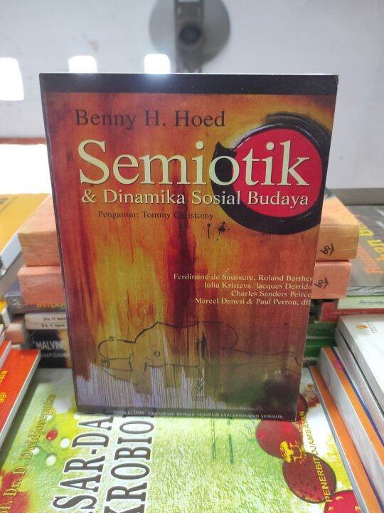 semiotik dan dinamika sosial budaya | Lazada Indonesia