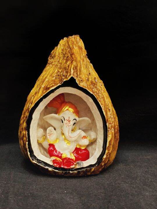 LORD GANESHA/VINAYAGAR / GANAPATHY in coconut shell for home 5 inches x ...