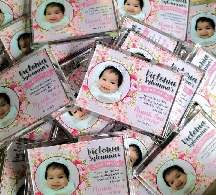 Acrylic Ref Magnet Souvenir Fifteen pcs libre Layout with tag and ...