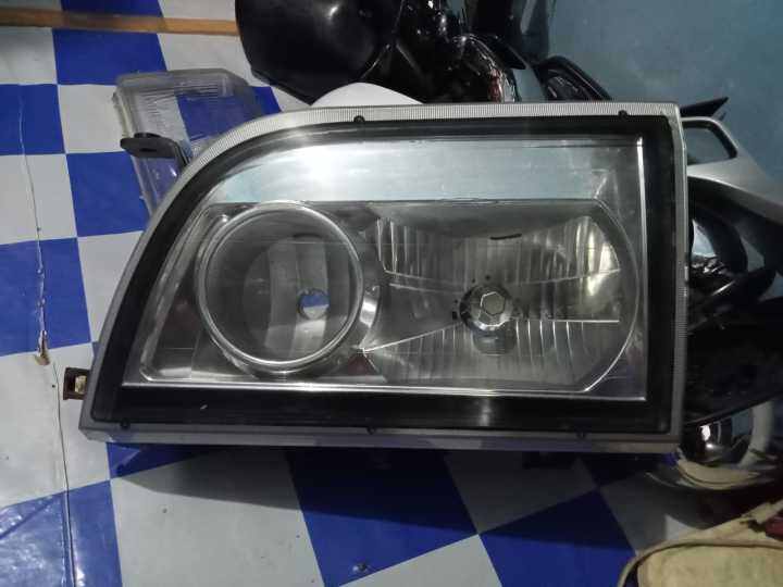 Headlamp lampu depan Isuzu Elf macan NKR 71 sebelah kiri original ...