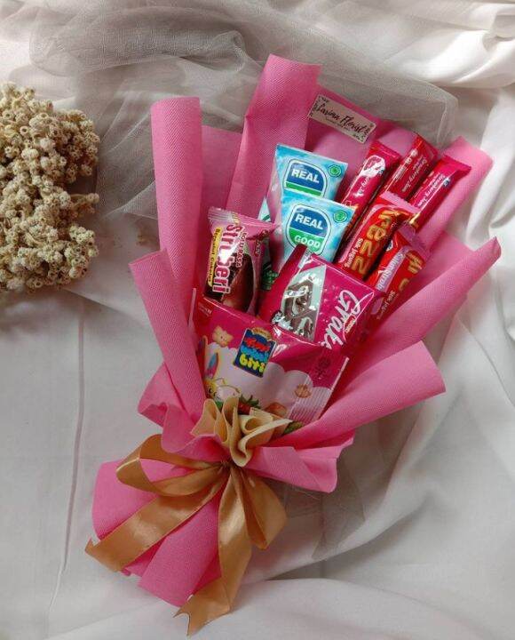 BUKET SNACK WISUDA MURAH| Kado Wisuda | Lazada Indonesia