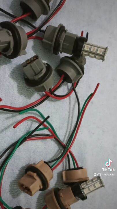Soket Bola Lampu Sein/Mundur/Rem T20 Cucuk K1 K2 Tumitsu + Wayar ...