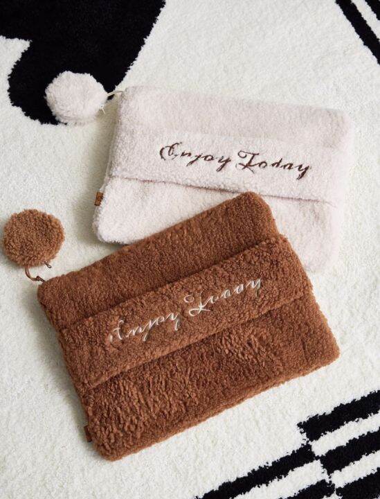 Preorder 〖 Tagi 〗 Fluffy Laptop bag | Lazada.co.th