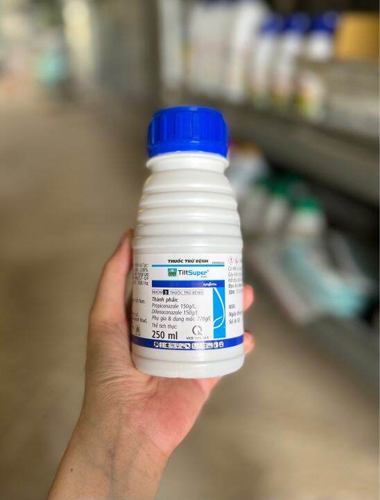 TILT SUPER 300EC chai 250ml Syngenta trừ đốm vằn vàng lá, lem lép hạt ...