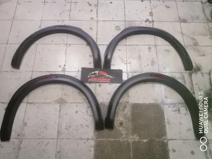 Toyota Vios Fender Flare with Reflector | Lazada PH